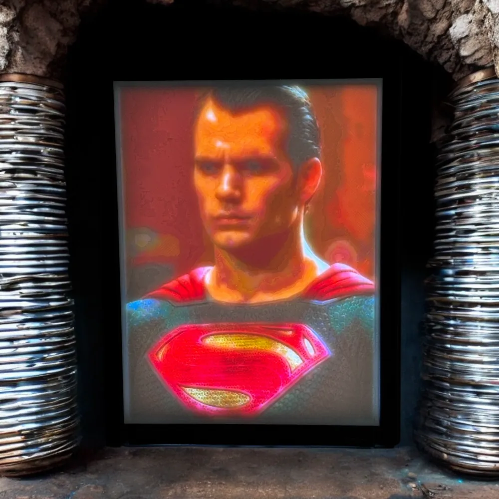 Superman HC Lithophane + Frame by cynthiascreativecreations - MakerWorld