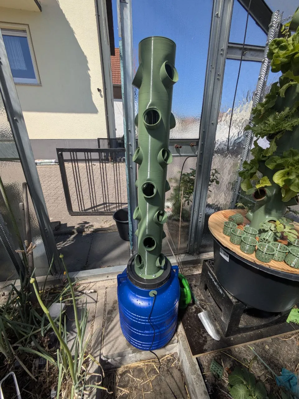 Hydroponics Tower by SNT Design MakerWorld: Download Free 3D Models