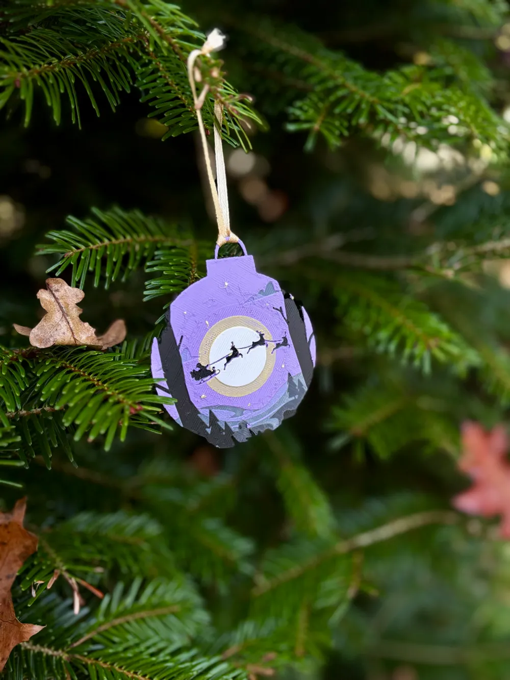 hueforge christmas by Cj 3DPRINTMakerWorld: Download Free 3D Models