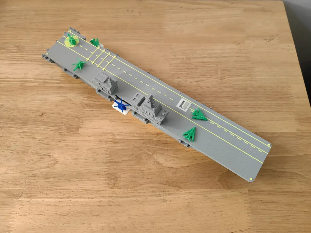 076-Amphibious Assault Ship (Elevator-Flame Deflector-Stern Gate ...