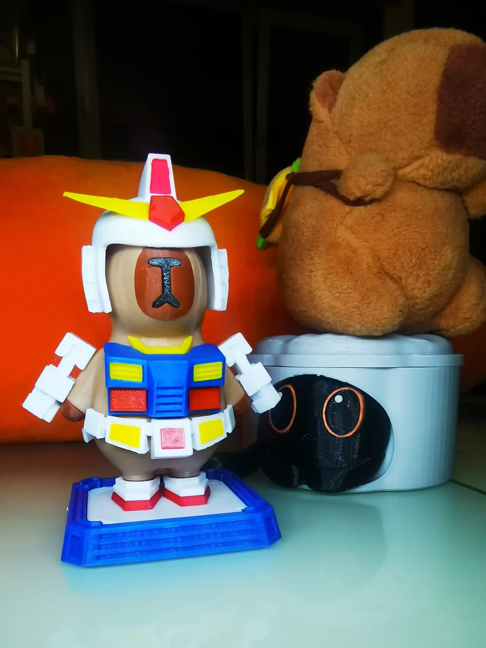 Magnetic Gundam Capybara - Multi-part printing (magnets required) by ...