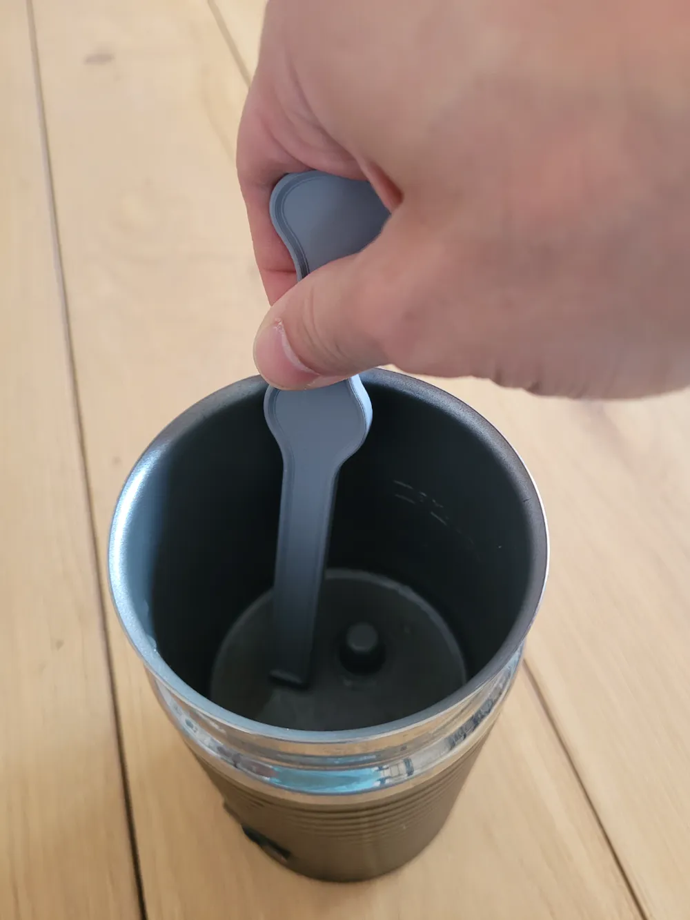 Nespresso milk shaker cleaner/scraper by Kosh - MakerWorld