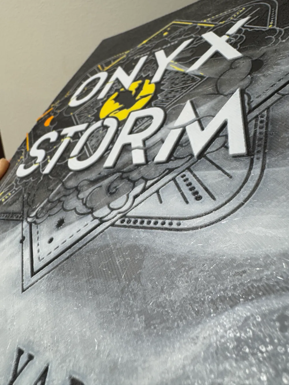 Onyx Storm Book Cover - Hueforge Print by cyanidesugar MakerWorld ...