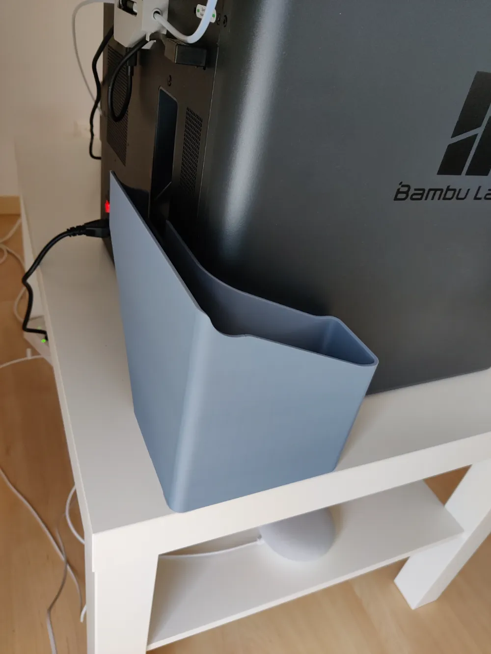 BambuLab poop chute with magnet holes by Ga Design - MakerWorld