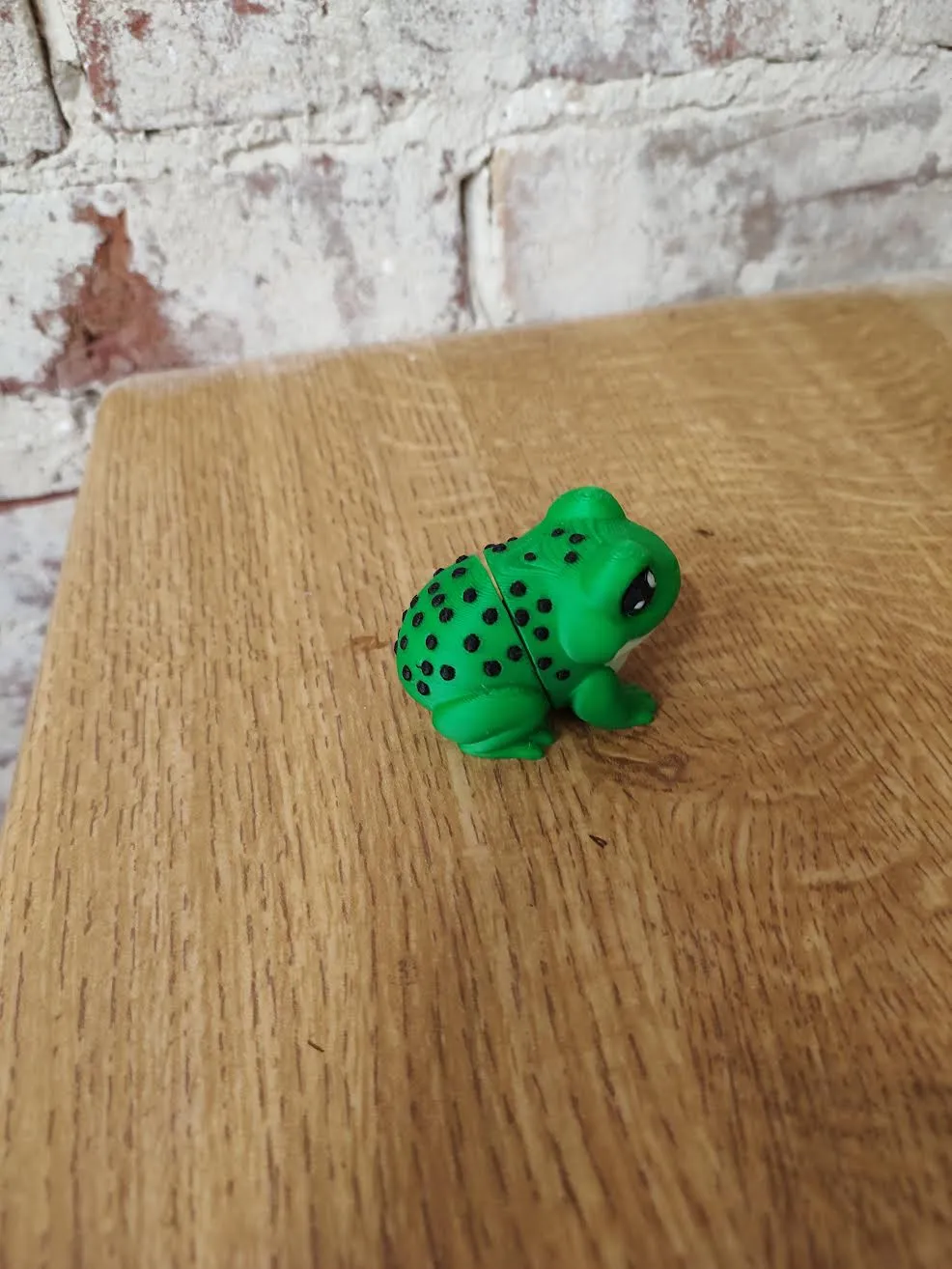 Toad Articulated Flexi Fidget Toy - Free 3D Print Model - MakerWorld