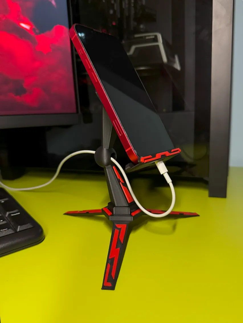 Gaming-Style Phone Stand by SimoLab3D MakerWorld: Download Free 3D Models