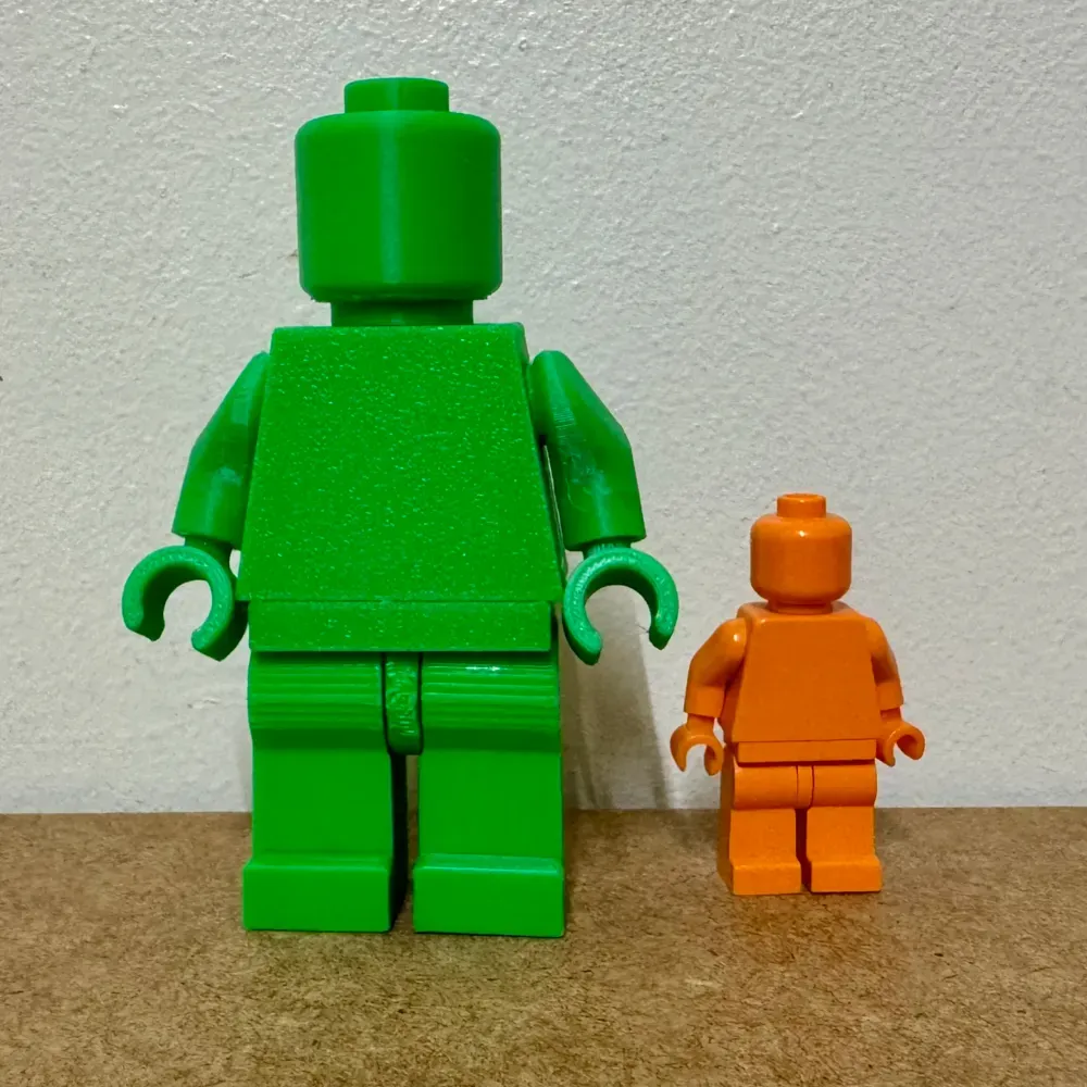Articulated Brick Figure - Build and Customize by Bloomly - MakerWorld