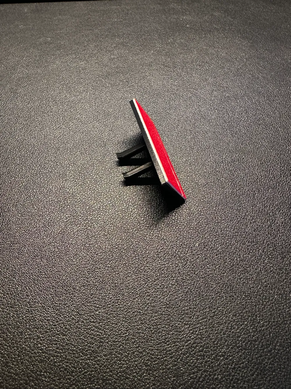 Wall stand LEG0 F1 Speed Champions by ShAfE - MakerWorld