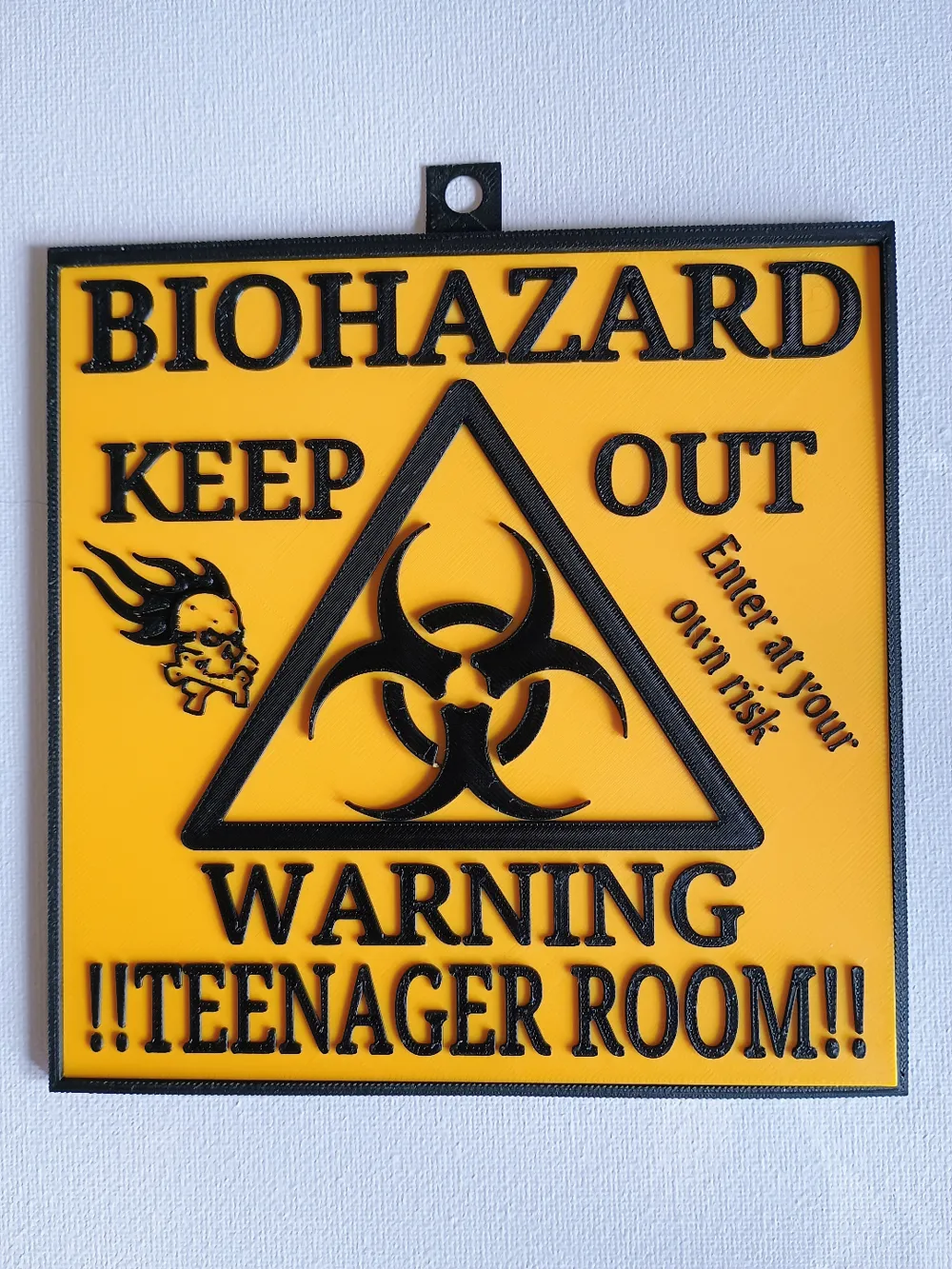 Warning Teenager Room by Brammerdk - MakerWorld