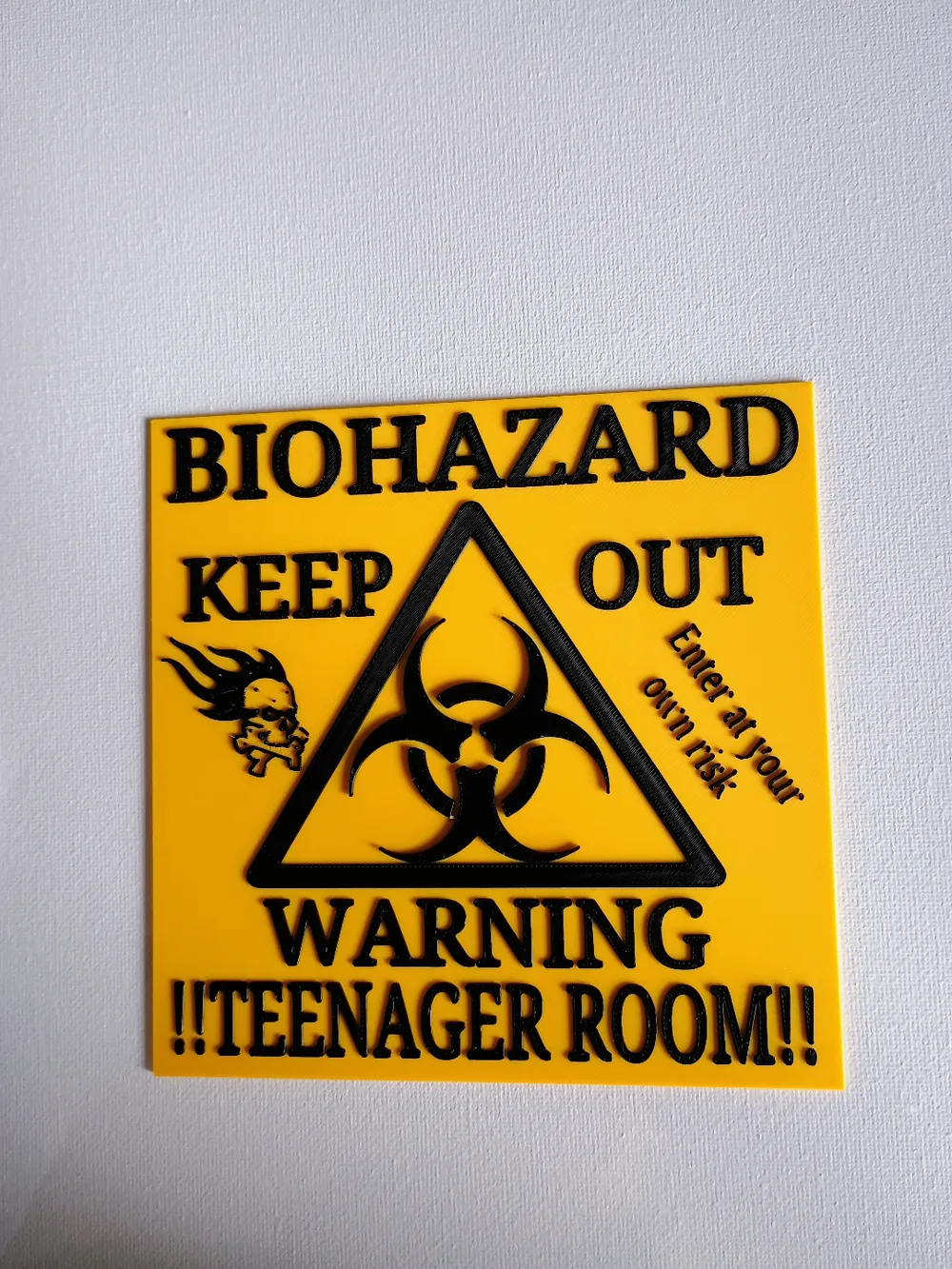 Warning Teenager Room by Brammerdk - MakerWorld