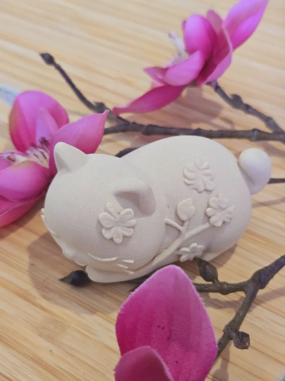 Figurine “Blooming Cat” by Kumo Design MakerWorld: Download Free 3D Models