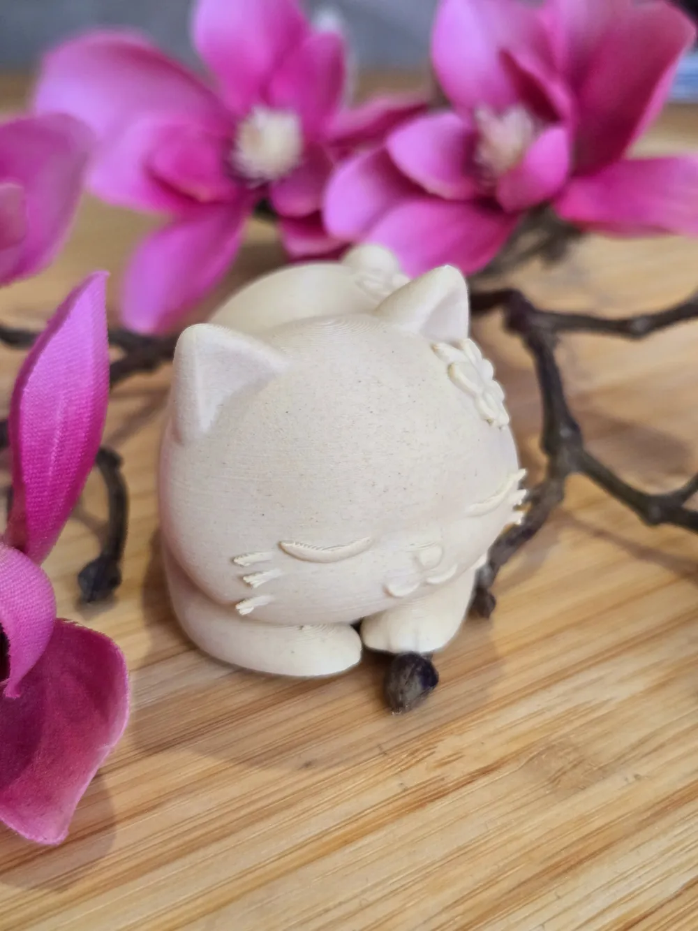 Figurine “Blooming Cat” by Kumo Design MakerWorld: Download Free 3D Models