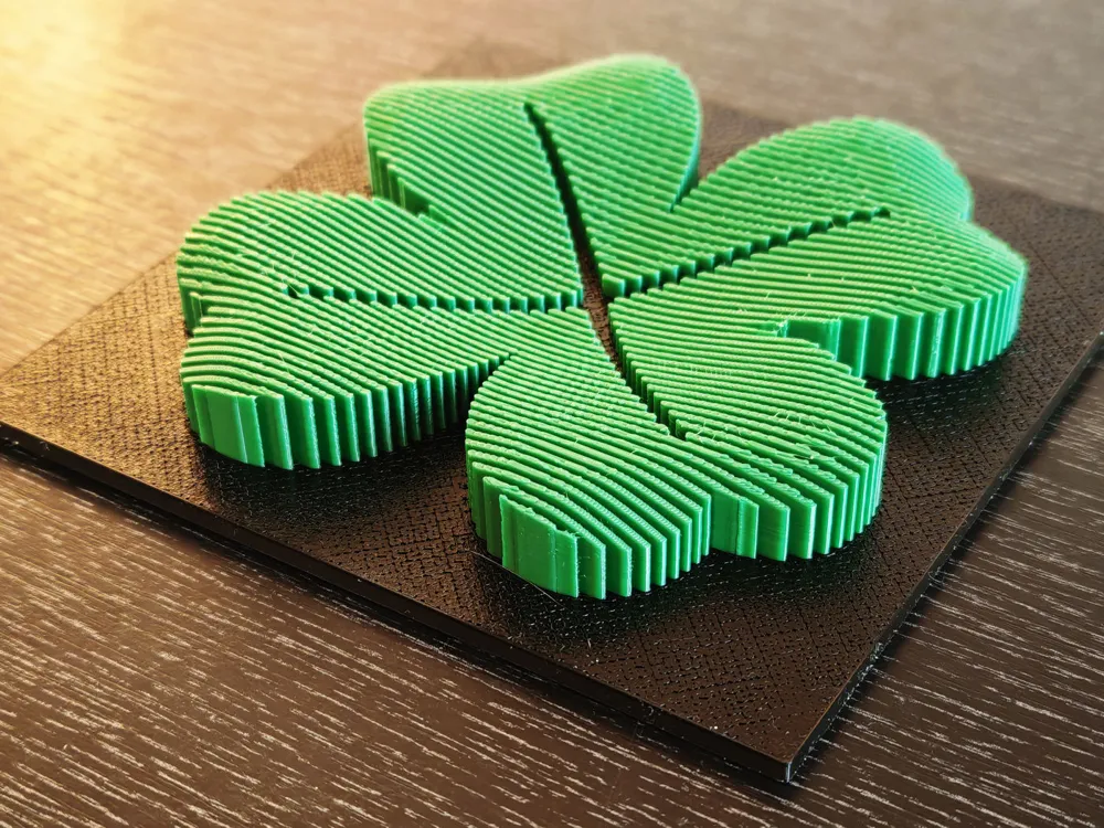 4 Leaf Clover - Layered Sculpture by Priroda.cz MakerWorld: Download ...