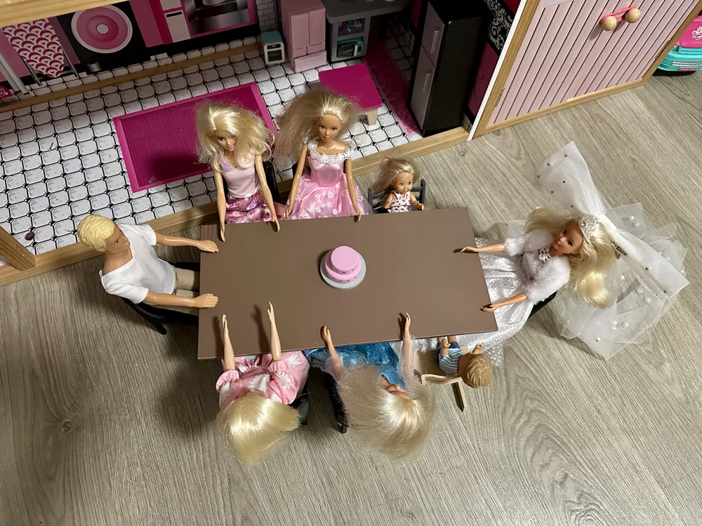 Barbie Dining Chairs and other similar size dolls - Free 3D Print Model ...