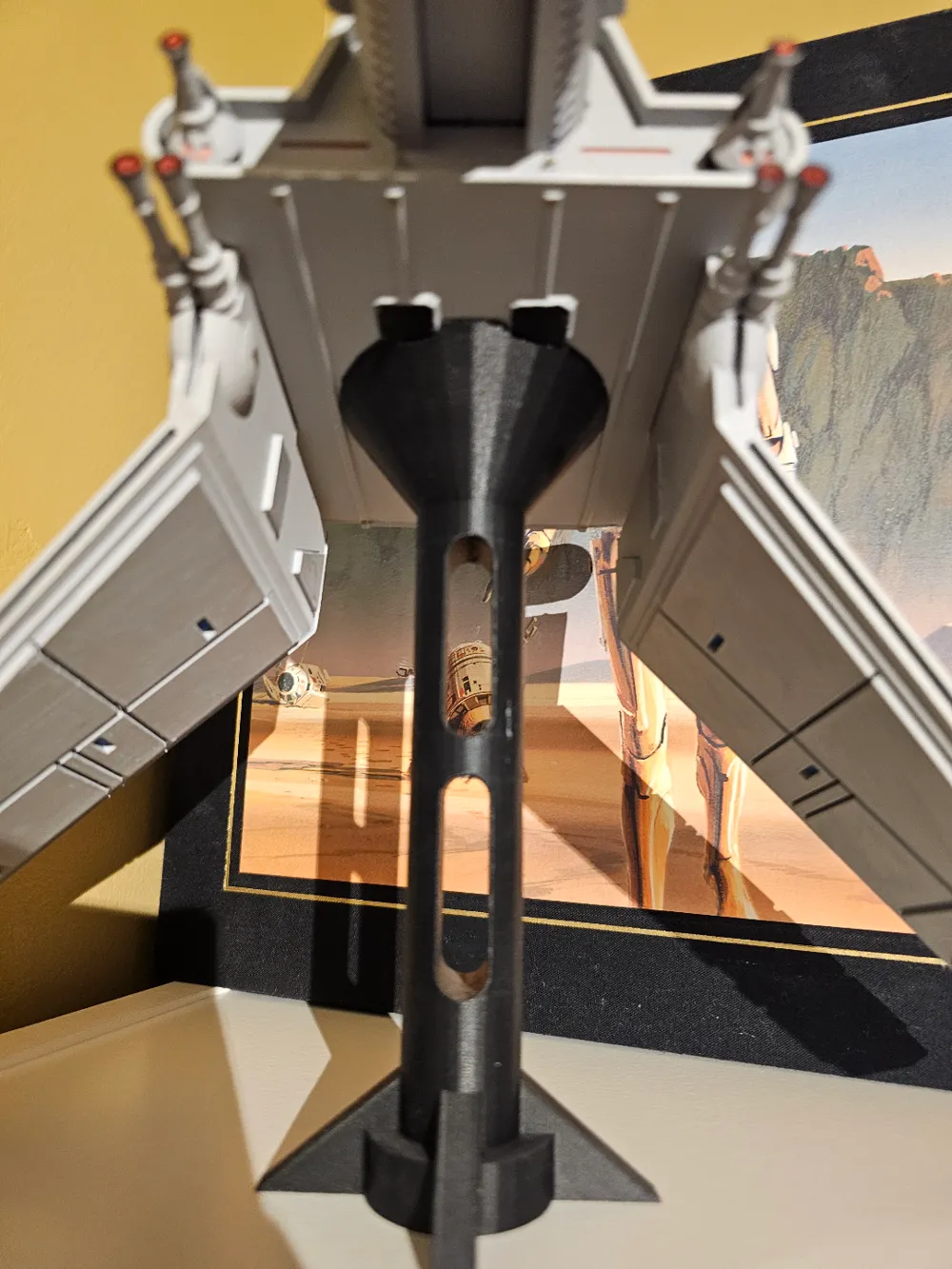 Stand for Lambda Shuttle - Free 3D Print Model - MakerWorld
