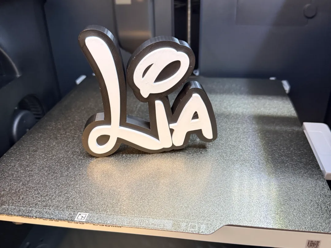 Lia - Placa de Nome Cartoon - Modelo gratuito para impressão 3D ...