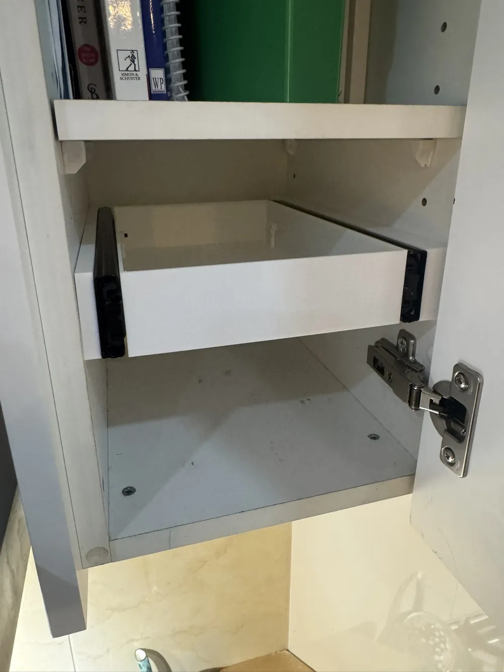 Retrofit cupboard shelf to draw with double-rail by Pete MakerWorld ...