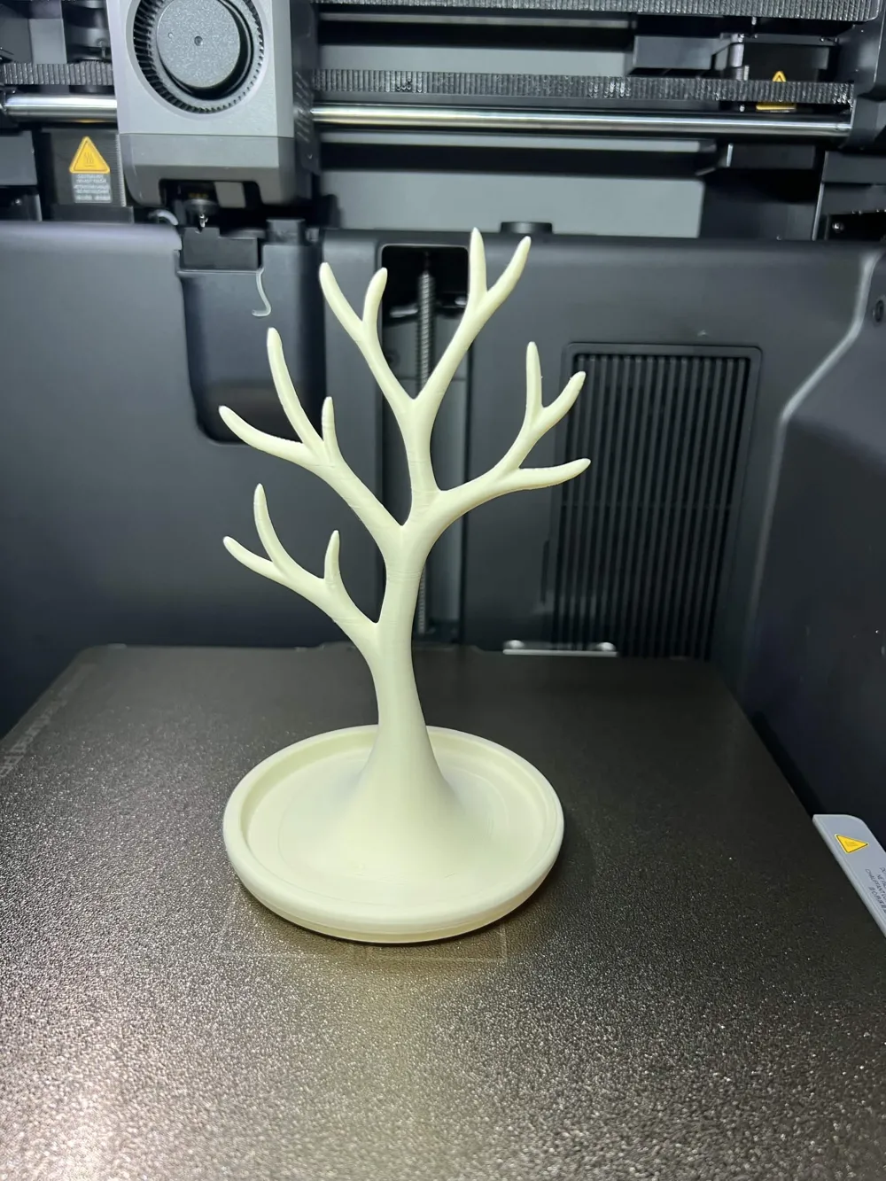 Jewelry Tree Stand - Free 3D Print Model - MakerWorld