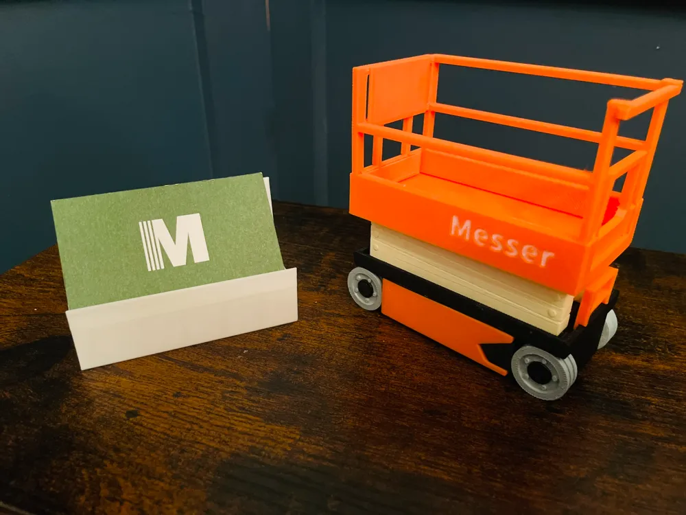 Desktop Scissor Lift by C3D - MakerWorld