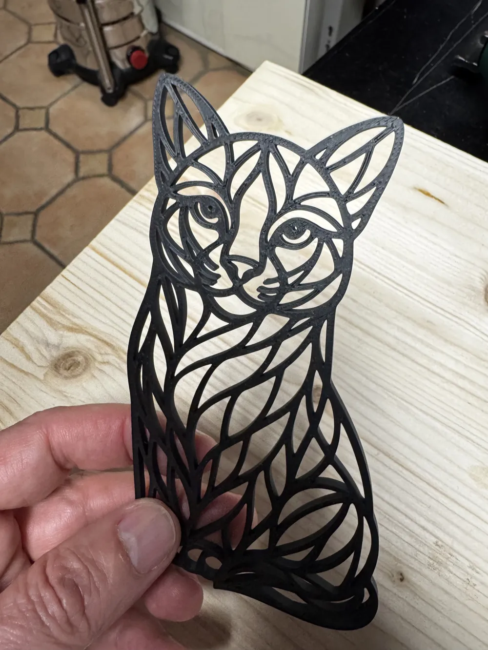 Elegant Line Animal Series - #15 Cat - Free 3D Print Model - MakerWorld