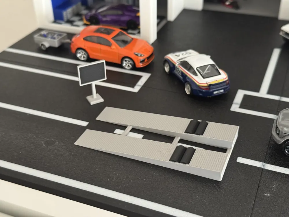 1/64 Dyno with Screen minigt hotwheels matchbox by Petroslav04 ...
