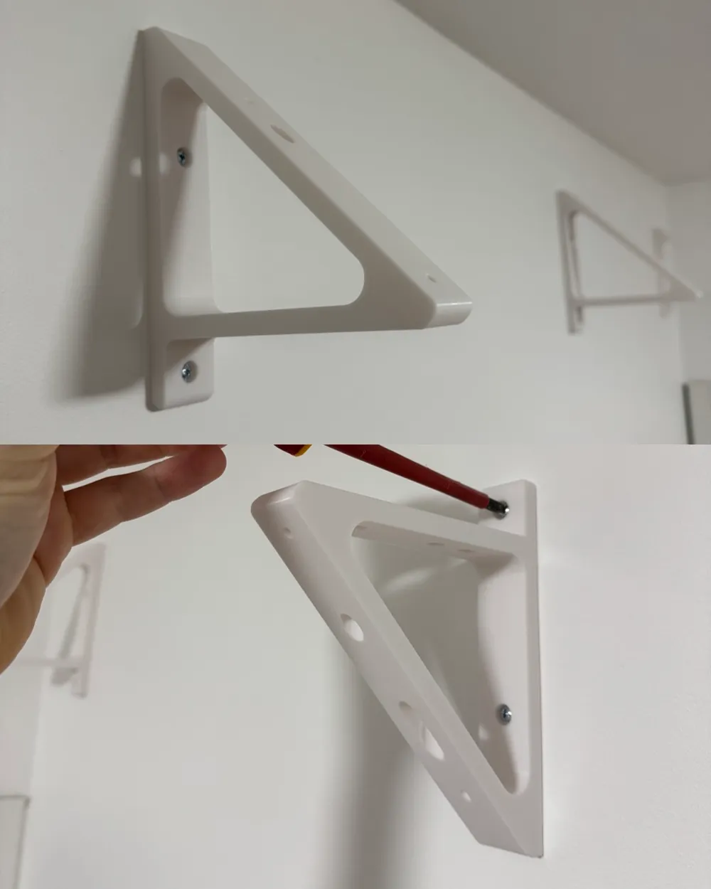 Reversible 45 or 90-degree shoe shelf bracket by ...