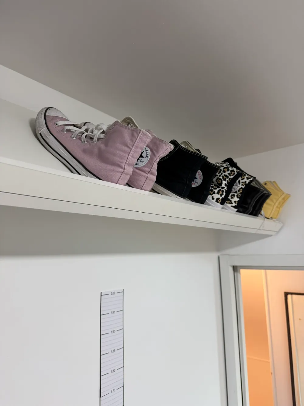 Reversible 45 or 90-degree shoe shelf bracket by ...