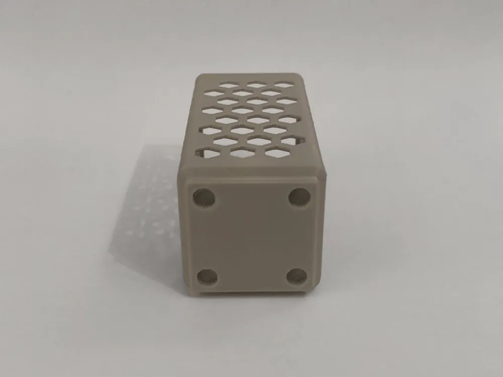 Gridfinity Bin 1x1 - Tall - Hex Wall Remixed by Levi Moore - MakerWorld