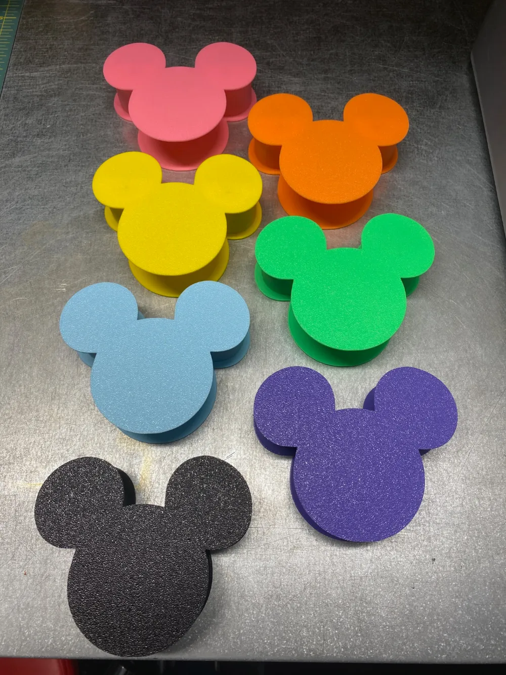 Mickey Ear Wall Mount by CoreyK - MakerWorld