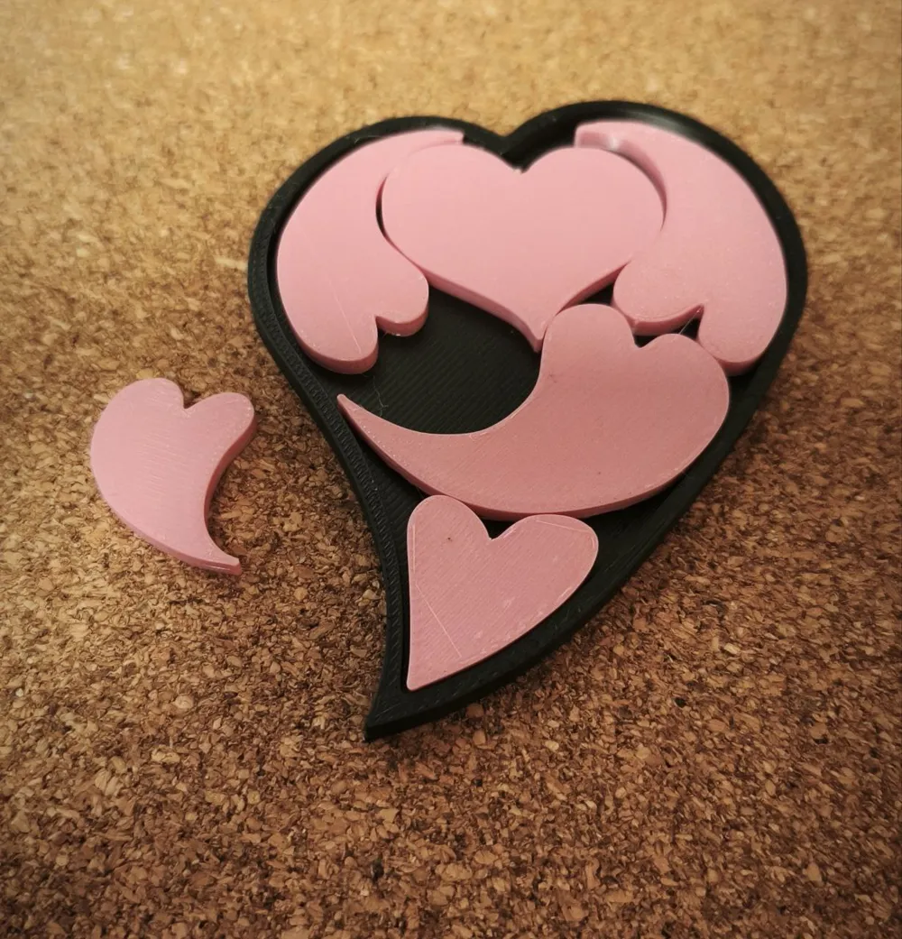 puzzle corazon san valentin - Modelo de impresión 3D gratuito - MakerWorld