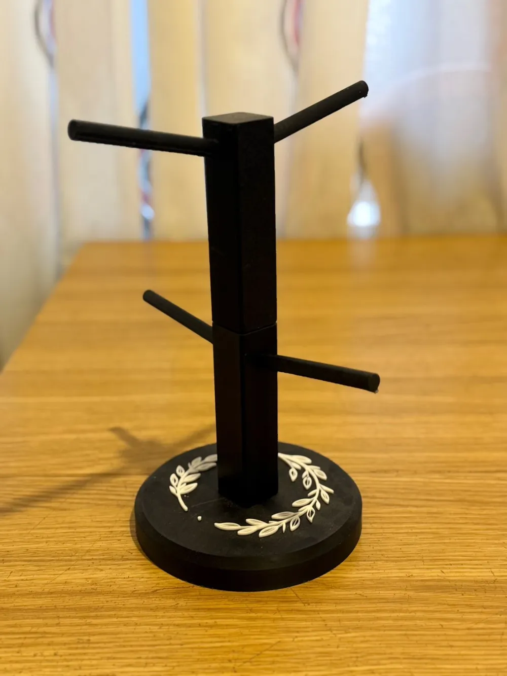 Bangle stand by solosangeeth MakerWorld: Download Free 3D Models