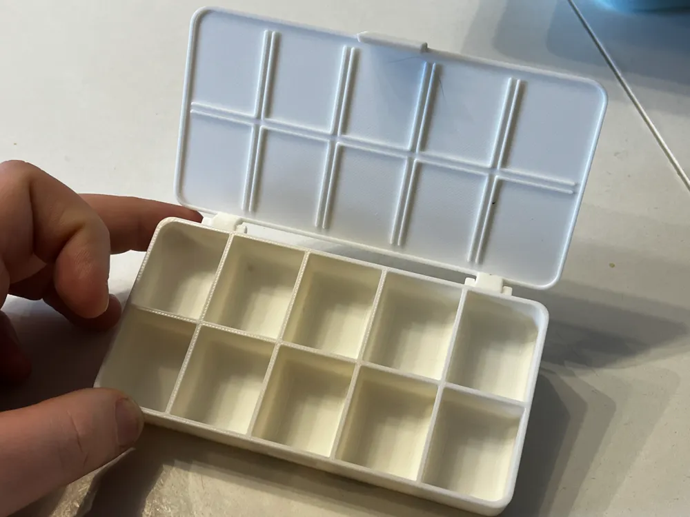 Small Parts Sorting Box - Screwbox by Ilorium02 MakerWorld: Download ...