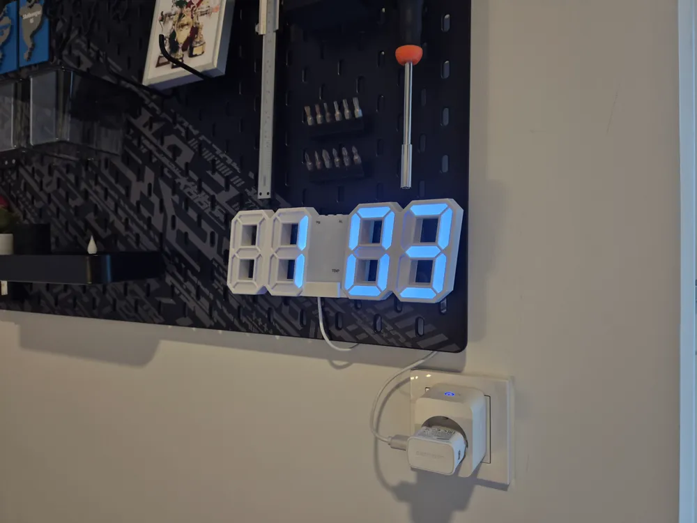Skadis Clock Mount by atlimar09 - MakerWorld