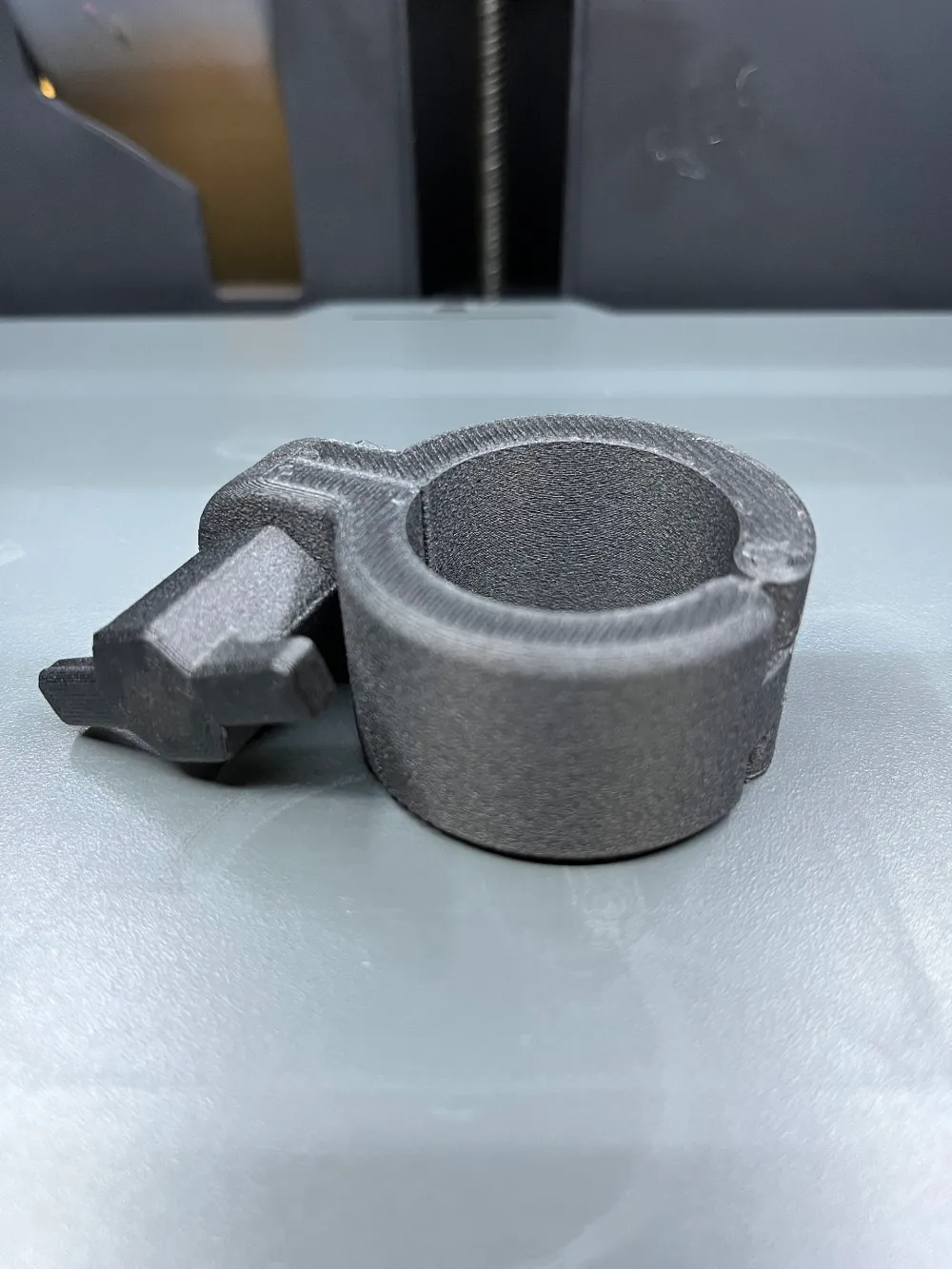 Hinged Clamp - Print in Place by GrRyEaEnN MakerWorld: Download Free 3D ...