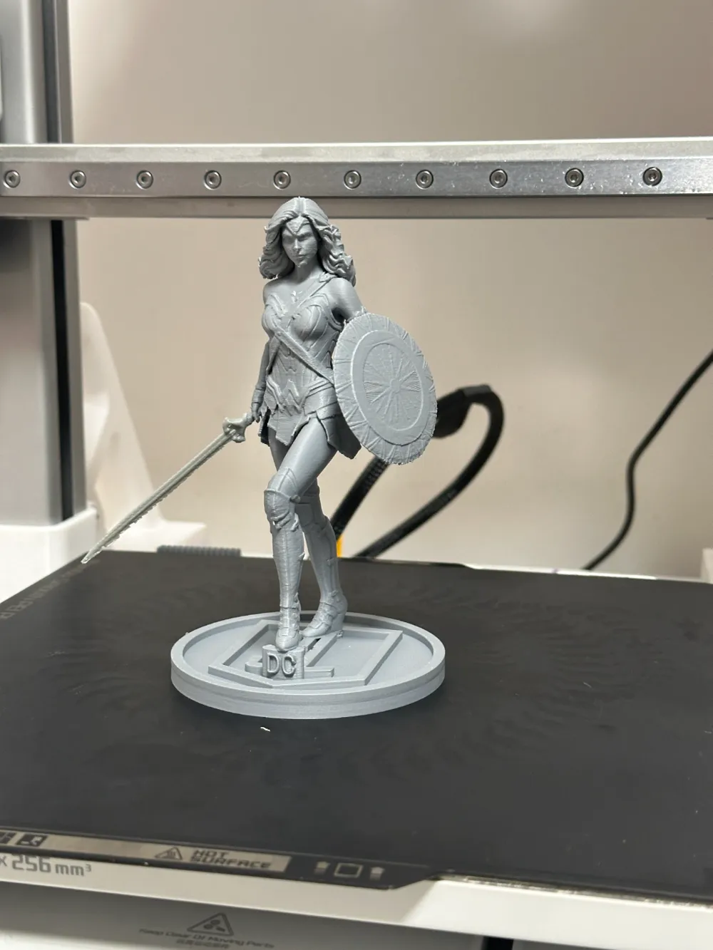 Wonder Woman (Long Legs) by Dream Designer - MakerWorld