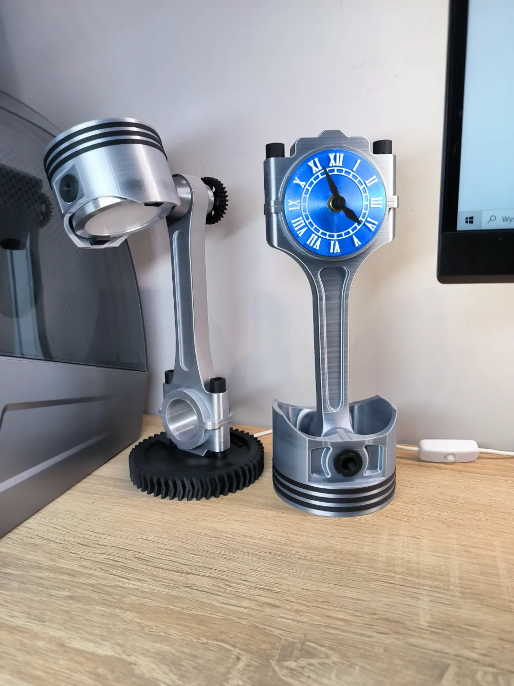 Piston Clock by Corco Design - MakerWorld