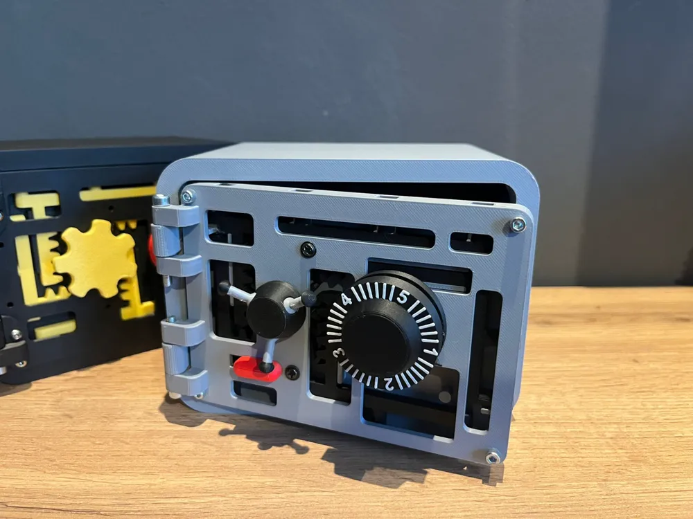 Customizable Code Vault V2 by 3D URSA MakerWorld: Download Free 3D Models