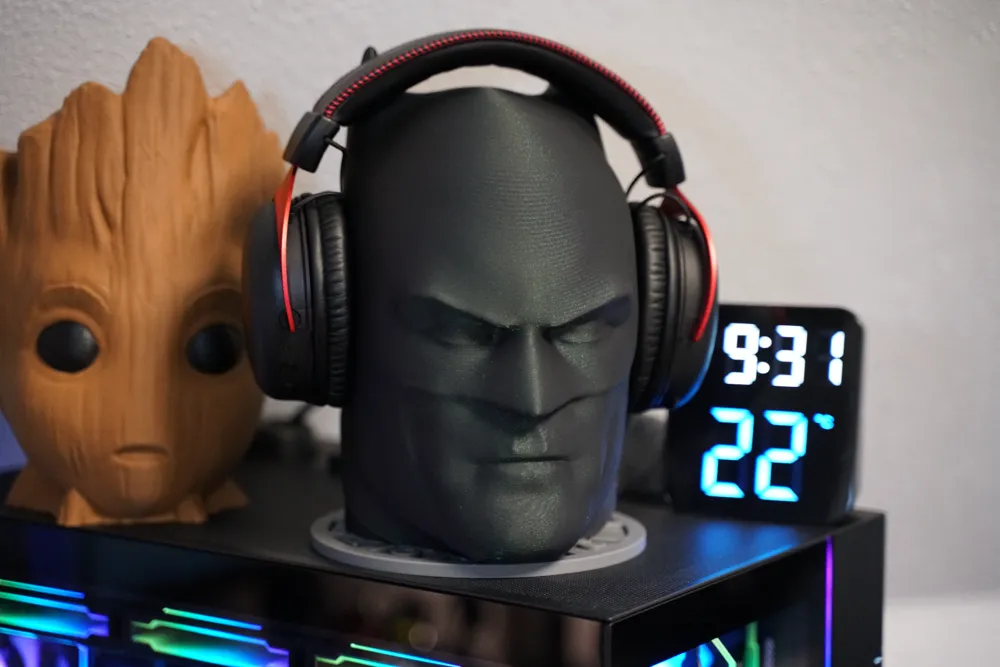Batman Headset stand by E9-3D MakerWorld: Download Free 3D Models