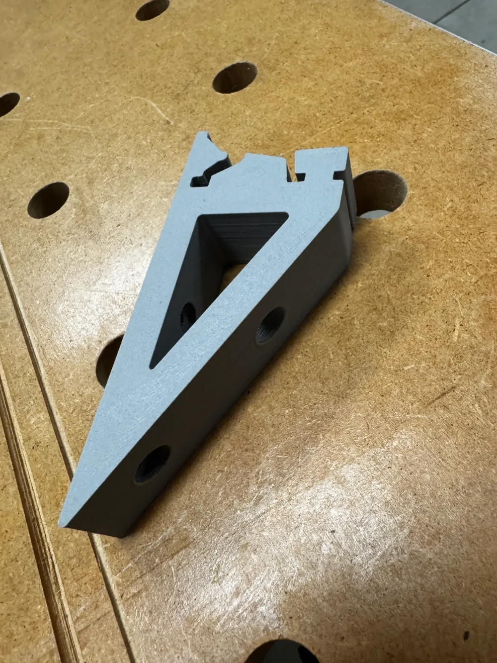 Brackets for Festool MFT table to add small shelf by 96 ...