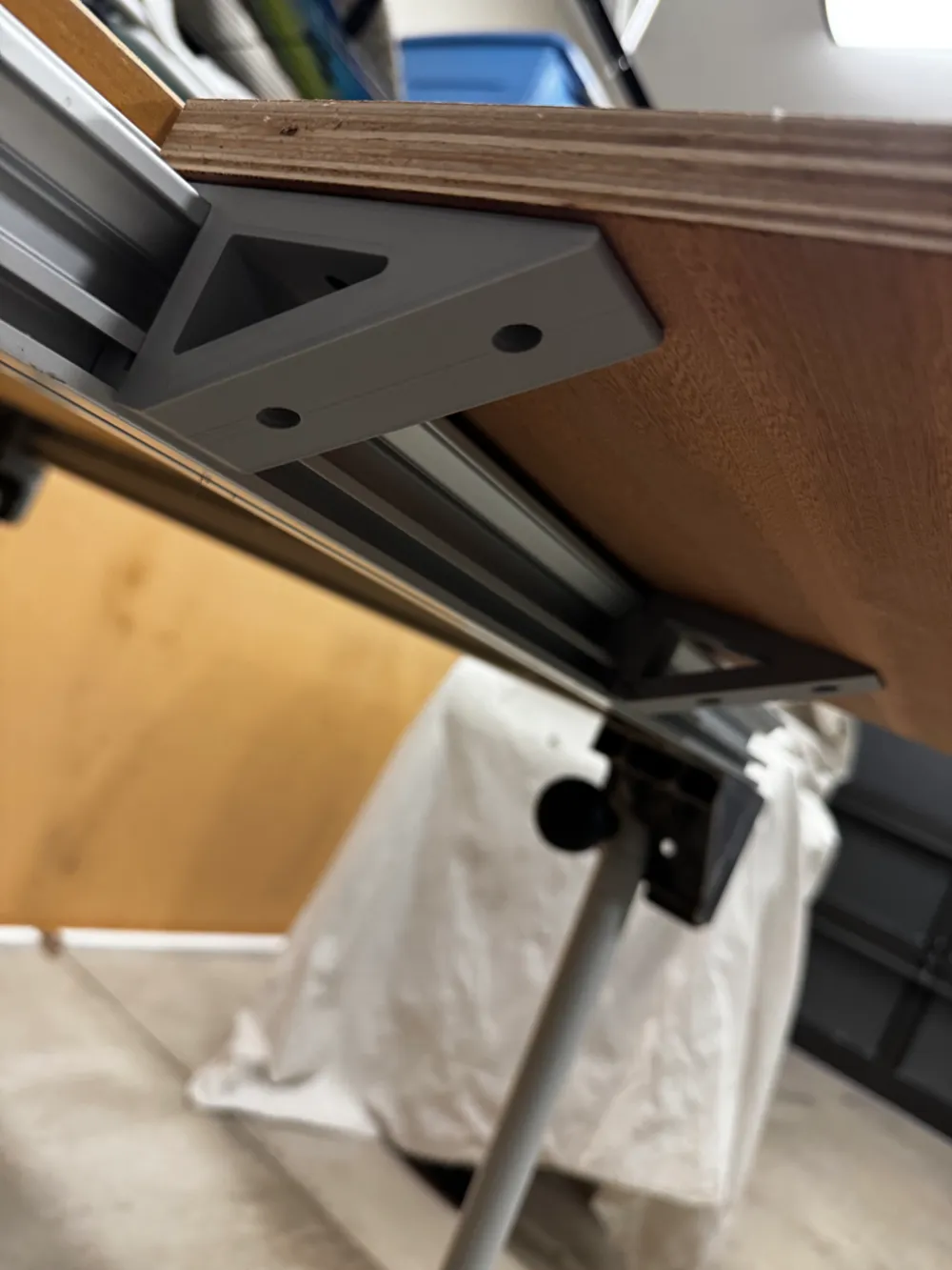 Brackets for Festool MFT table to add small shelf - Free 3D Print Model ...