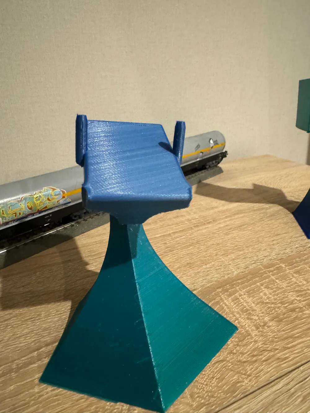 DJI Avata Display Stand Remixed by djhesepe - MakerWorld