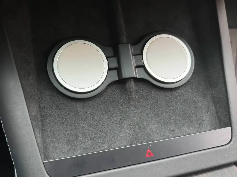 Model S/X MagSafe Puck Mount by SimplyToast - MakerWorld