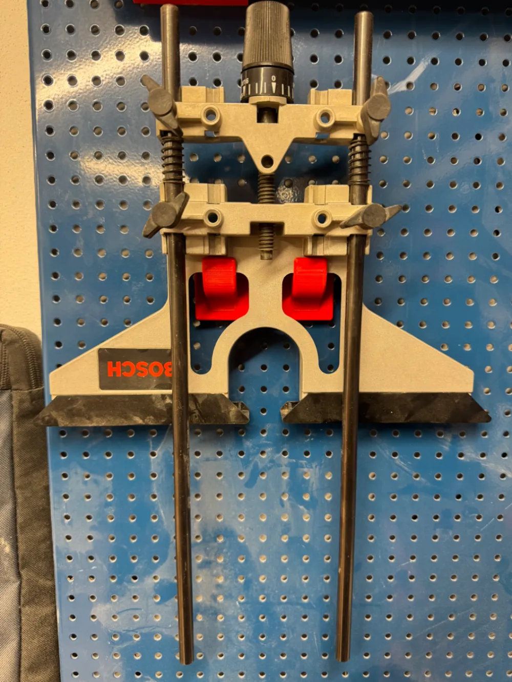 Bosch Parallel Guide Router by Basti - MakerWorld