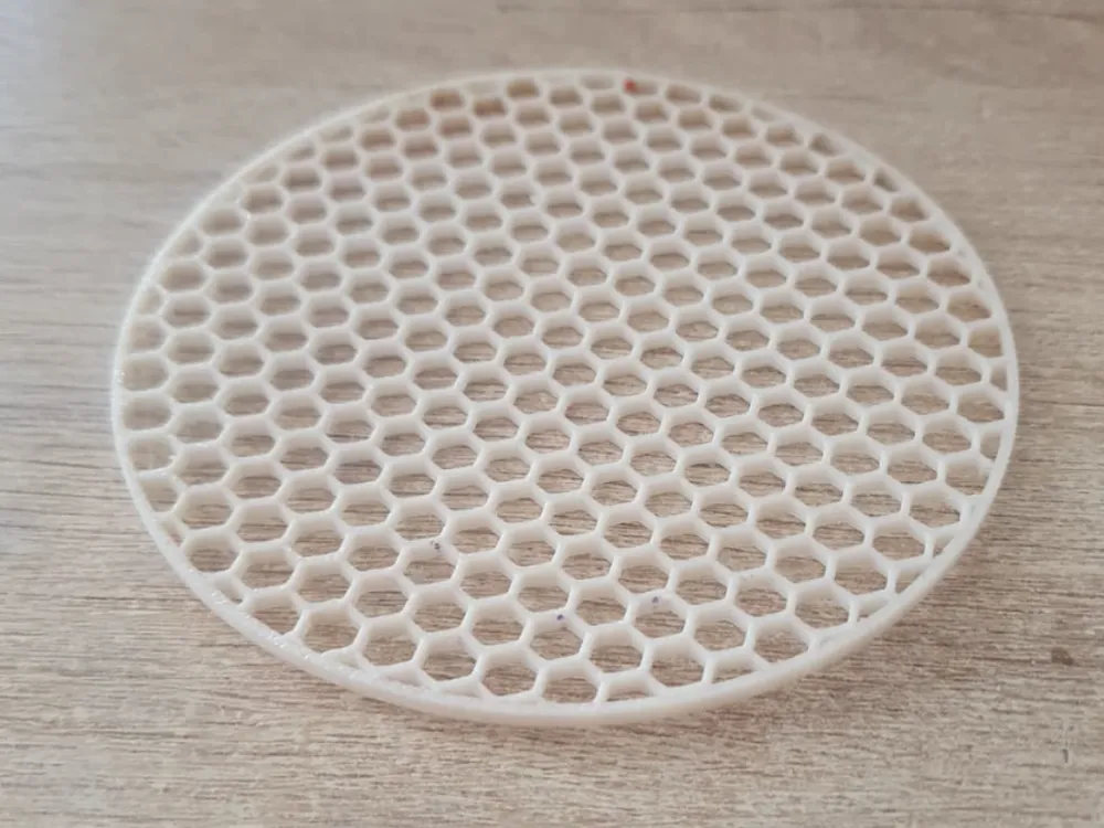 Honeycomb Coaster - Free 3D Print Model - MakerWorld