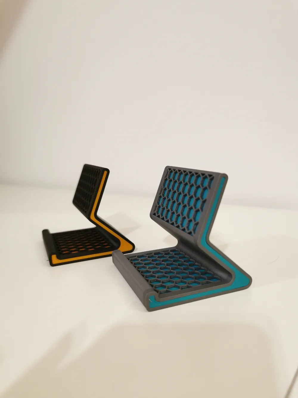 Handyständer (kein AMS) von ABO Design MakerWorld: Kostenlose 3D ...