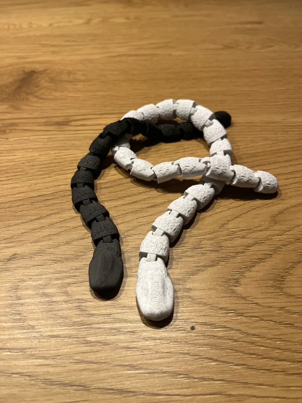 Articulated Marble Snake by 3D URSA MakerWorld: Download Free 3D Models