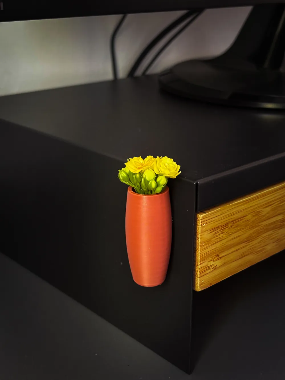 Mini Cute Magnet Vases - Free 3D Print Model - MakerWorld