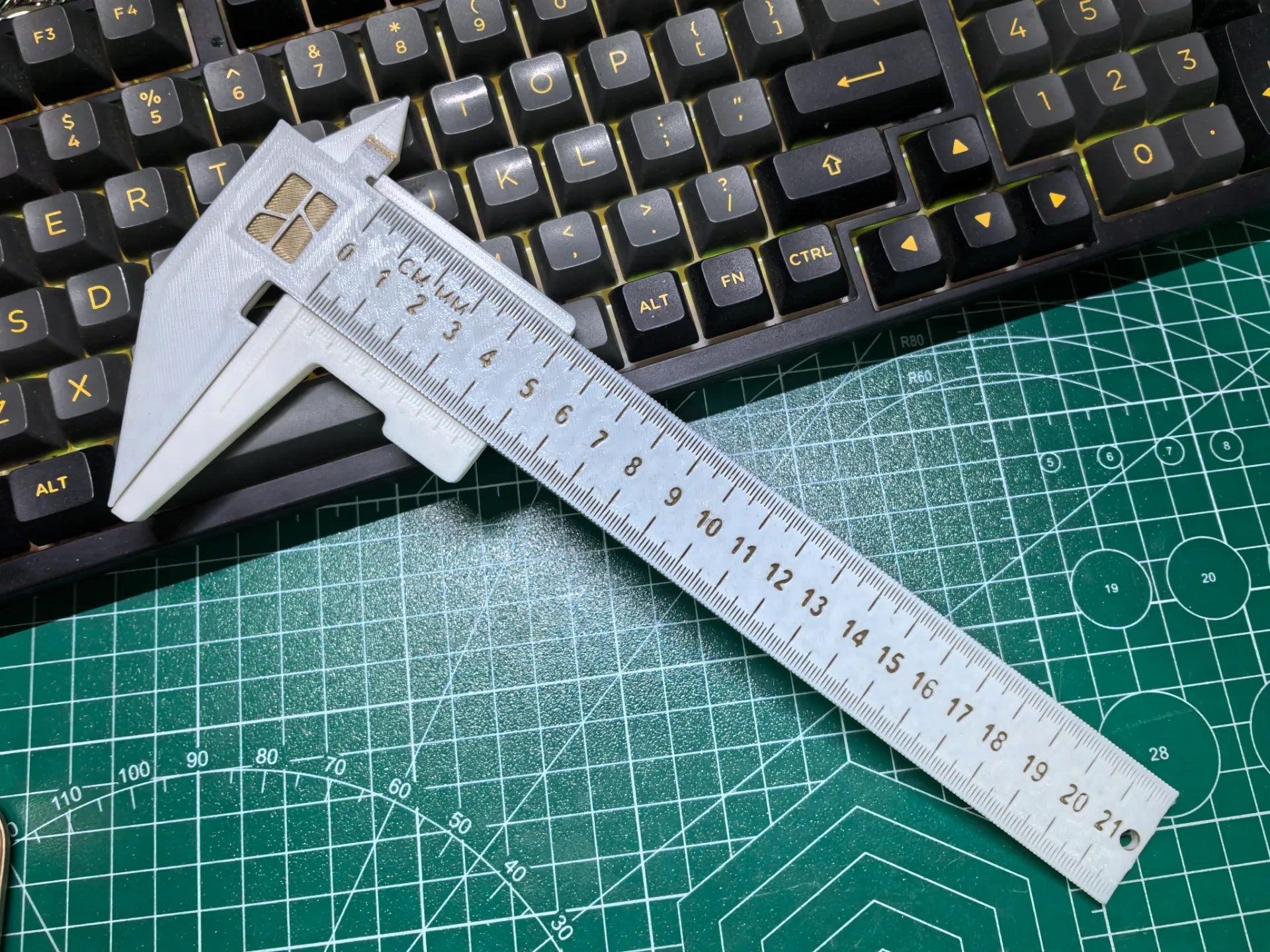 The Vernier caliper Ruler has been calibrated and extended to 220mm by ...