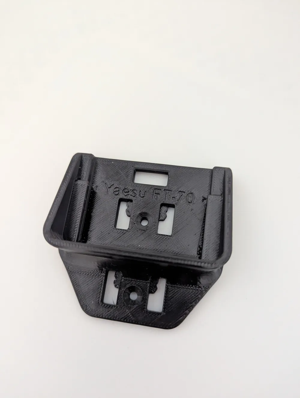 Yaesu FT-70 HR-Richter mount - Free 3D Print Model - MakerWorld