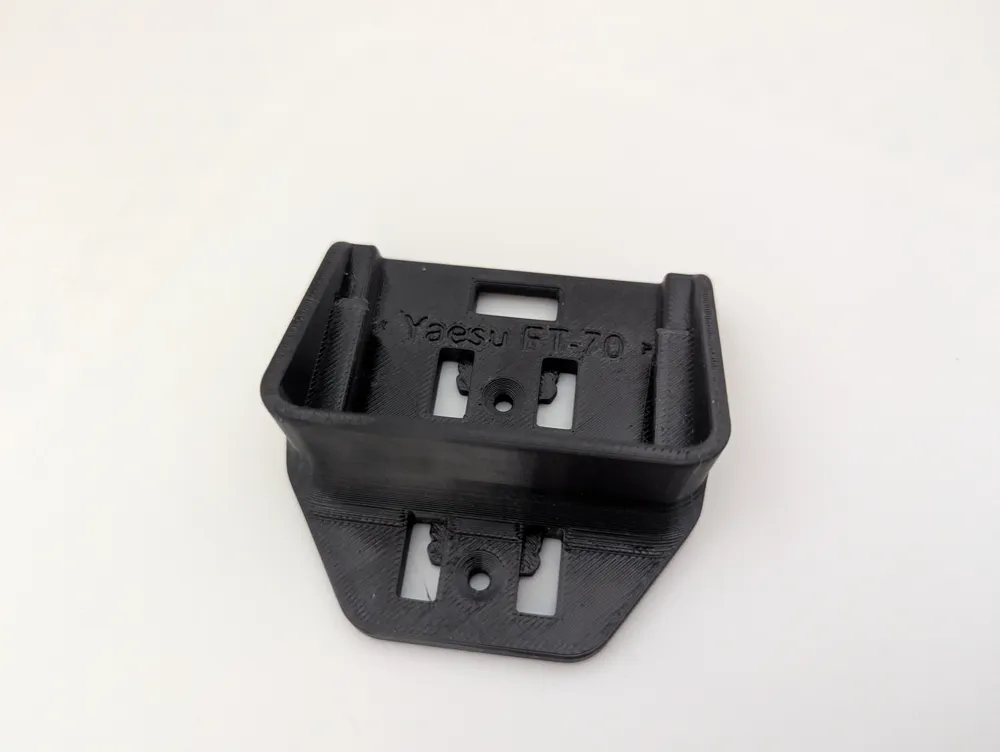 Yaesu FT-70 HR-Richter mount - Free 3D Print Model - MakerWorld